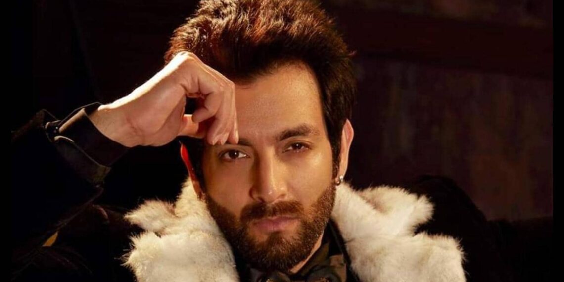 Vineet Raina (Actor) Height, Weight, Age, Girlfriend, Wife, Biography ...